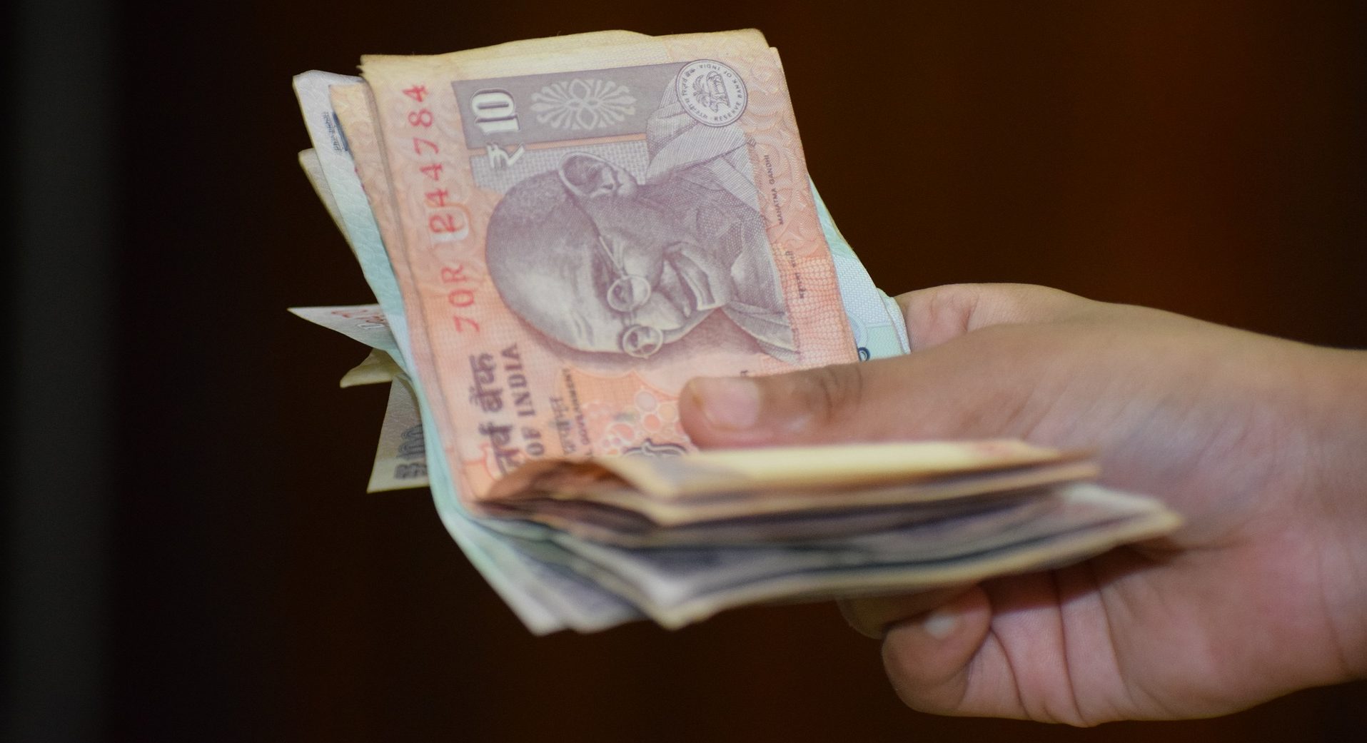 Divide Money to Save More - B-HUB